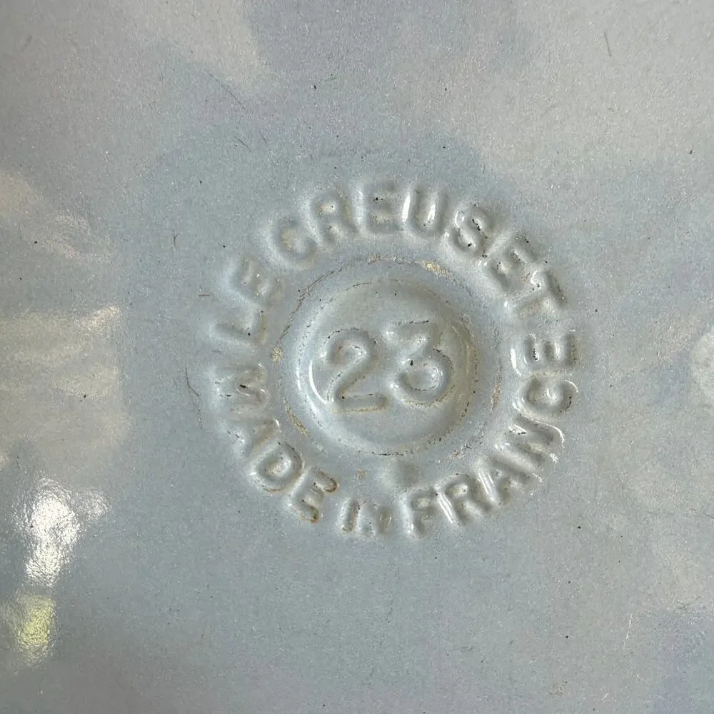 Le Creuset | Kitchen | Vintage Le Creuset Futura 23 Dutch Oven Blue ...